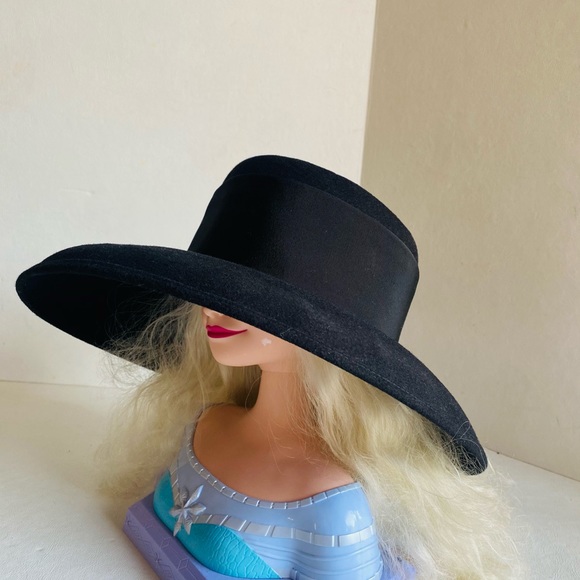 James Egleton | Accessories | Vintage James Egleton England Black Wool ...